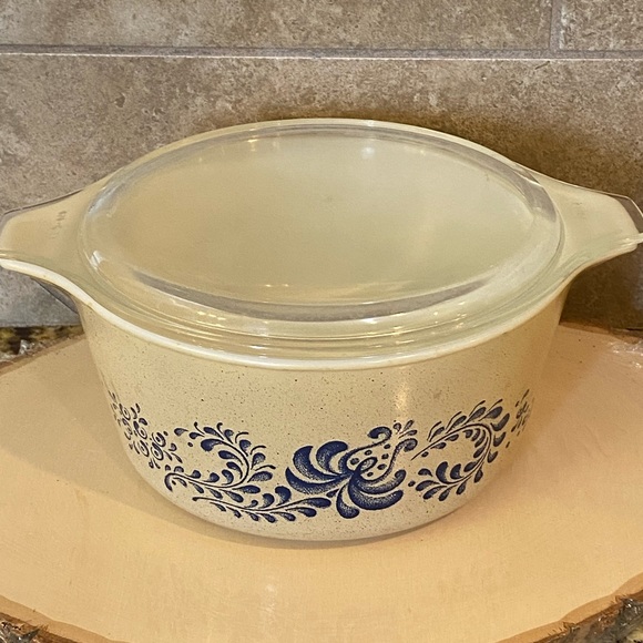 Pyrex | Dining | Vintage Pyrex Homestead Glass Lidded Casserole Dish 5l ...